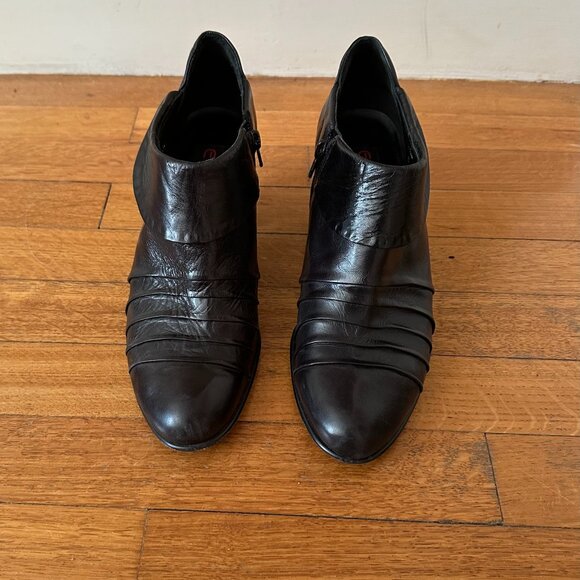 Everybody by BZ Moda | Shoes | Everybody By Bz Moda Black Leather Ankle ...